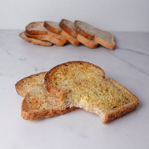 REVIEW: ROYO Low Carb Bagels & Bread